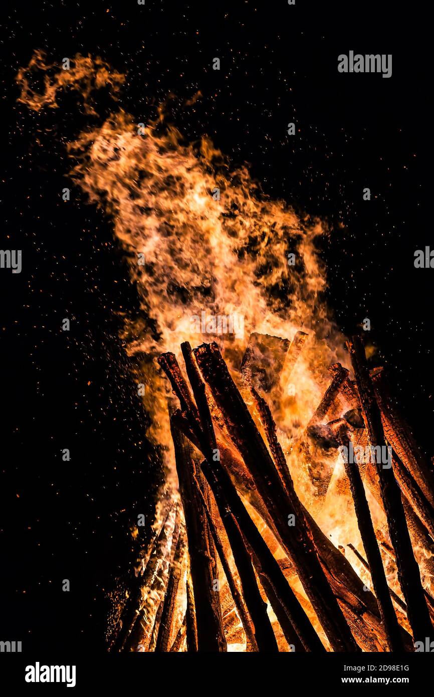 Big bonfire at night. Fire flames on black background Stock Photo - Alamy