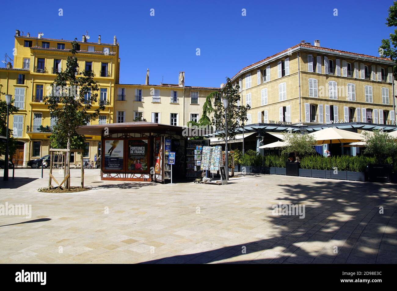 Jeanne d'Arc Square in Aix-en-Provence, France Stock Photo - Alamy