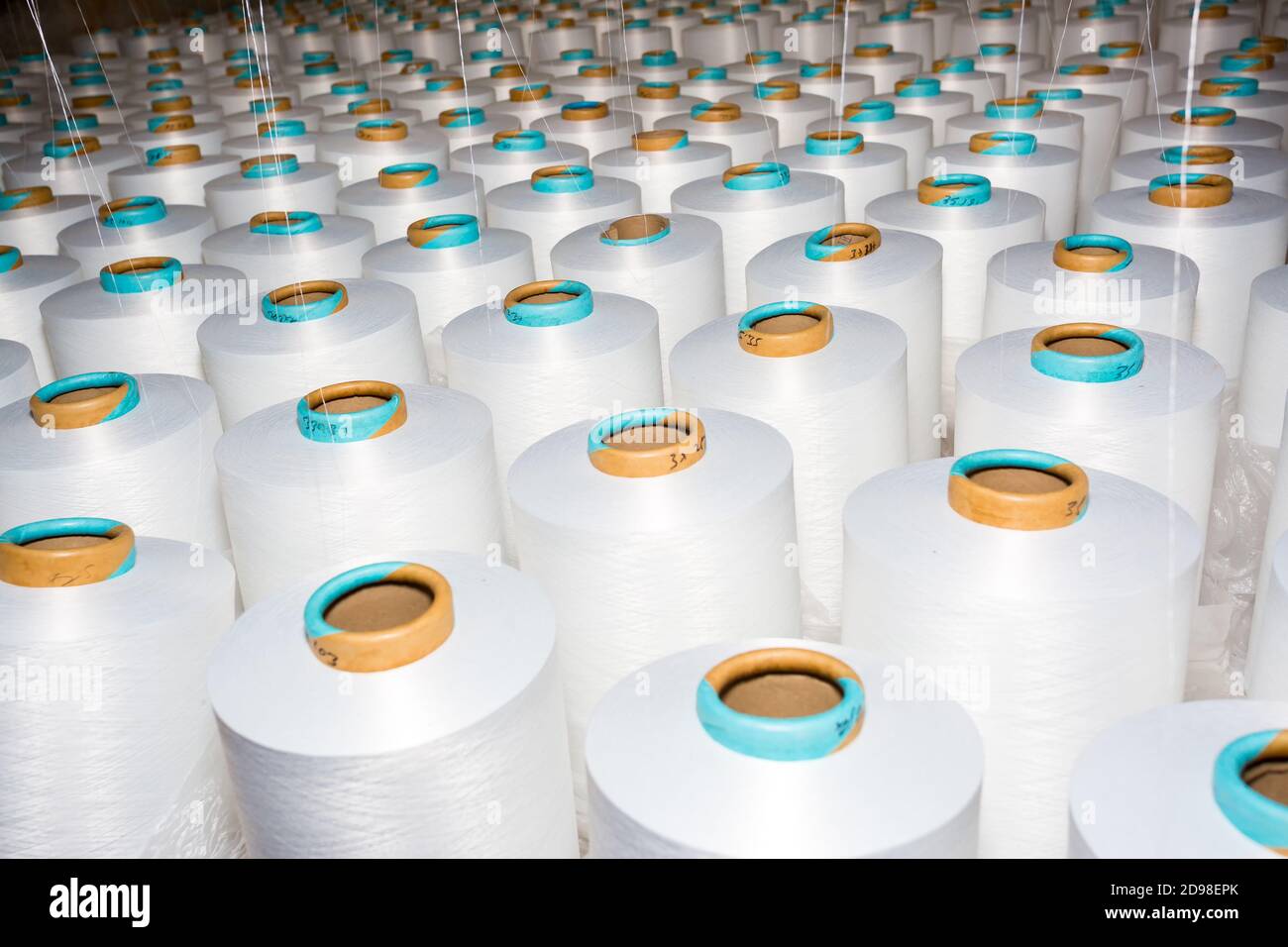 Moving spools hi-res stock photography and images - Alamy
