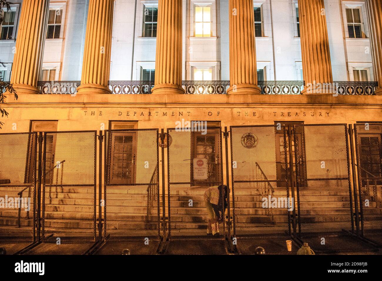 White house perimeter fence hi-res stock photography and images - Alamy