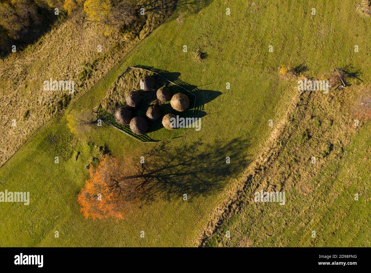 Haystacks in the meadow hi-res stock photography and images - Alamy