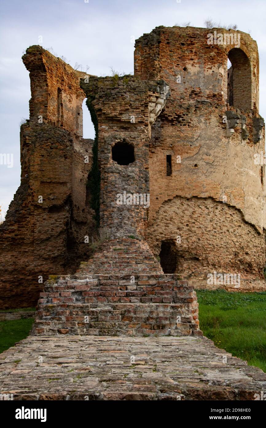 According to chronicles, the Avar fortress, which existed in 873 in Bač ...