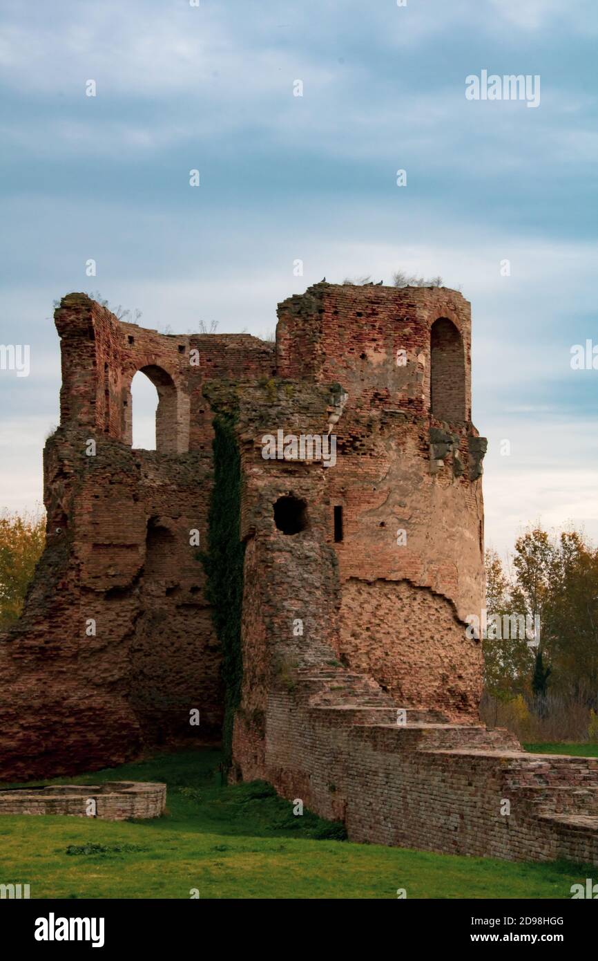 Importance of independence monument hi-res stock photography and images ...
