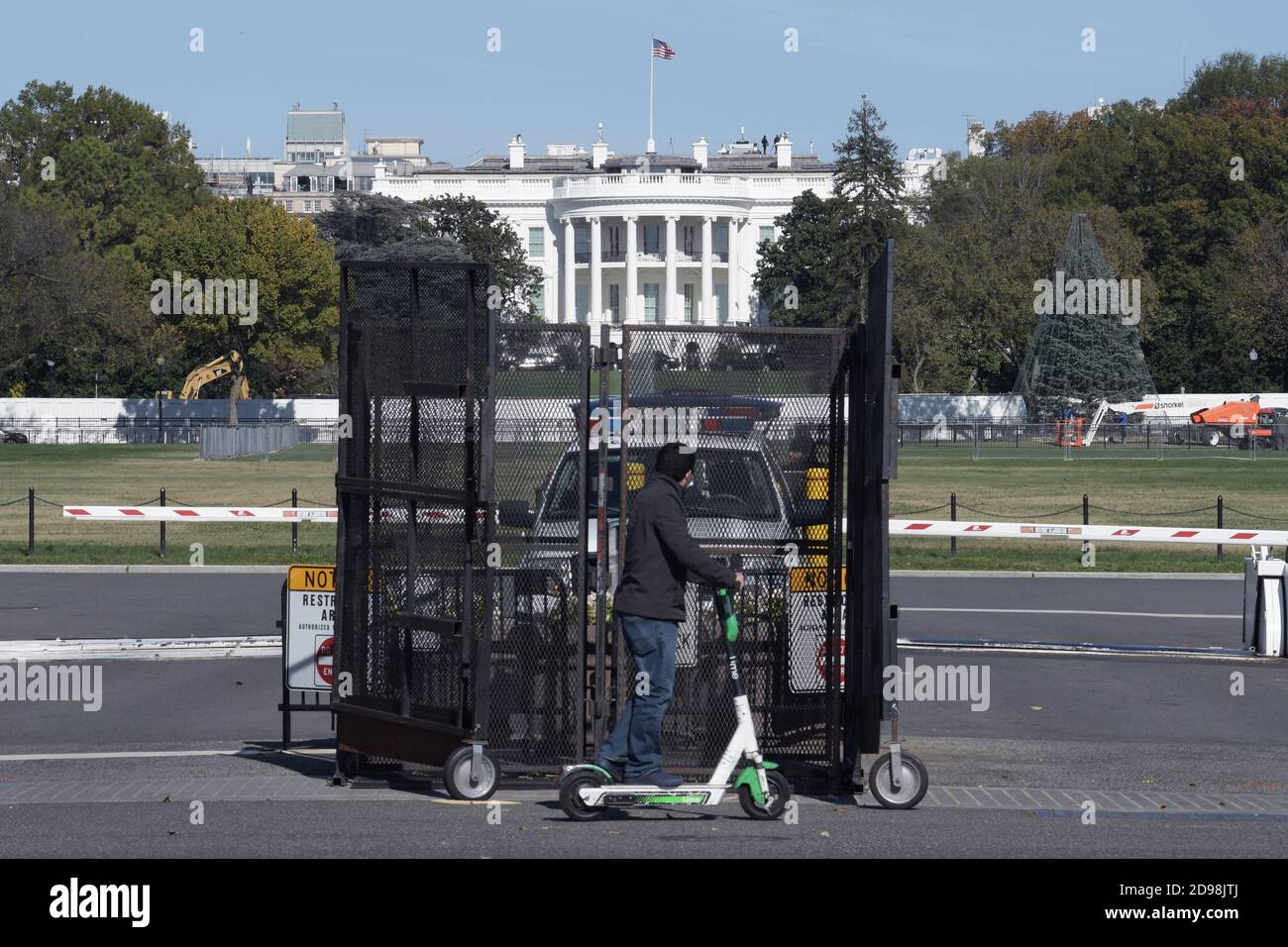 Non ellipse hi-res stock photography and images - Alamy