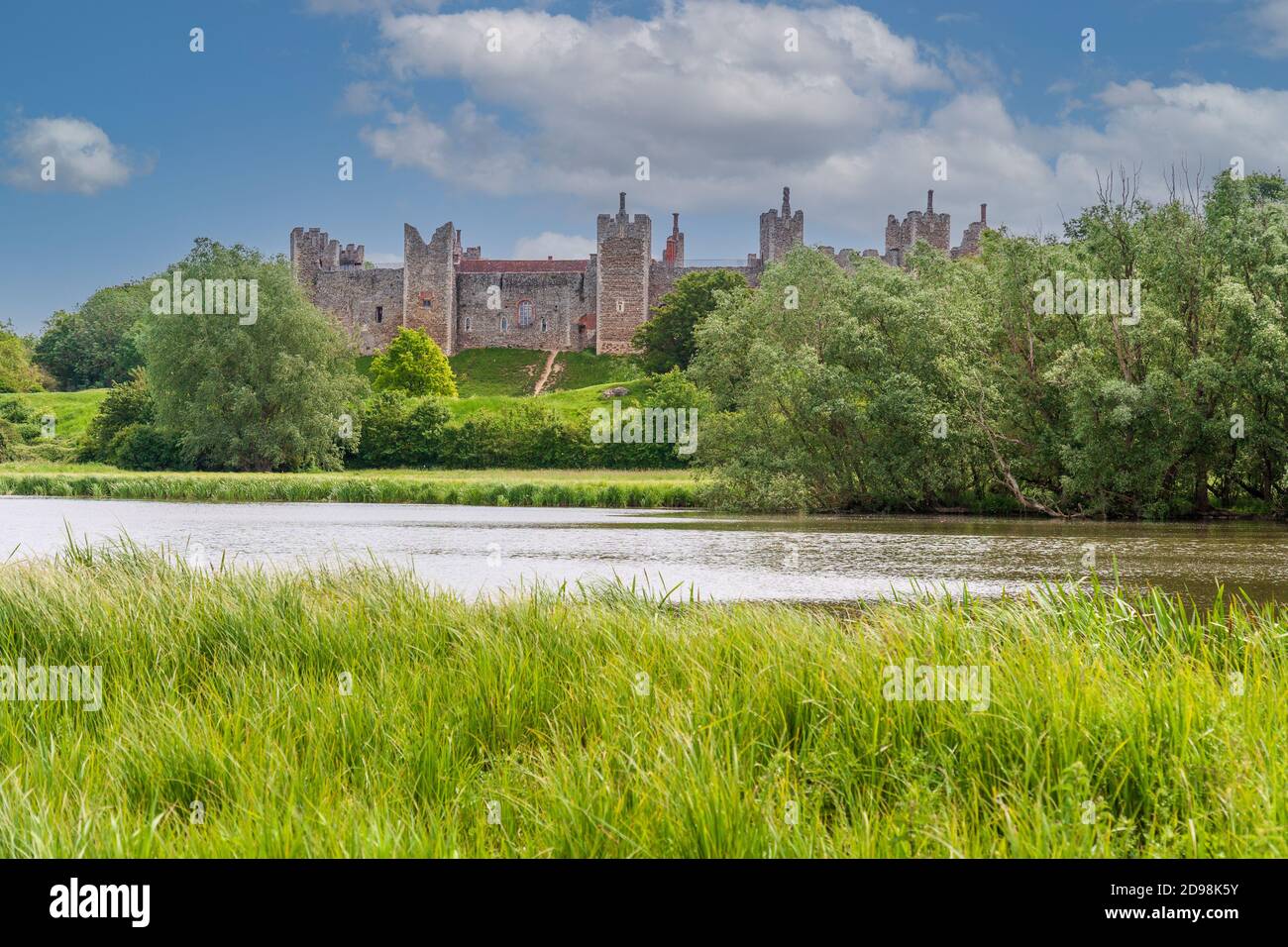 Framlingham castle hi-res stock photography and images - Alamy