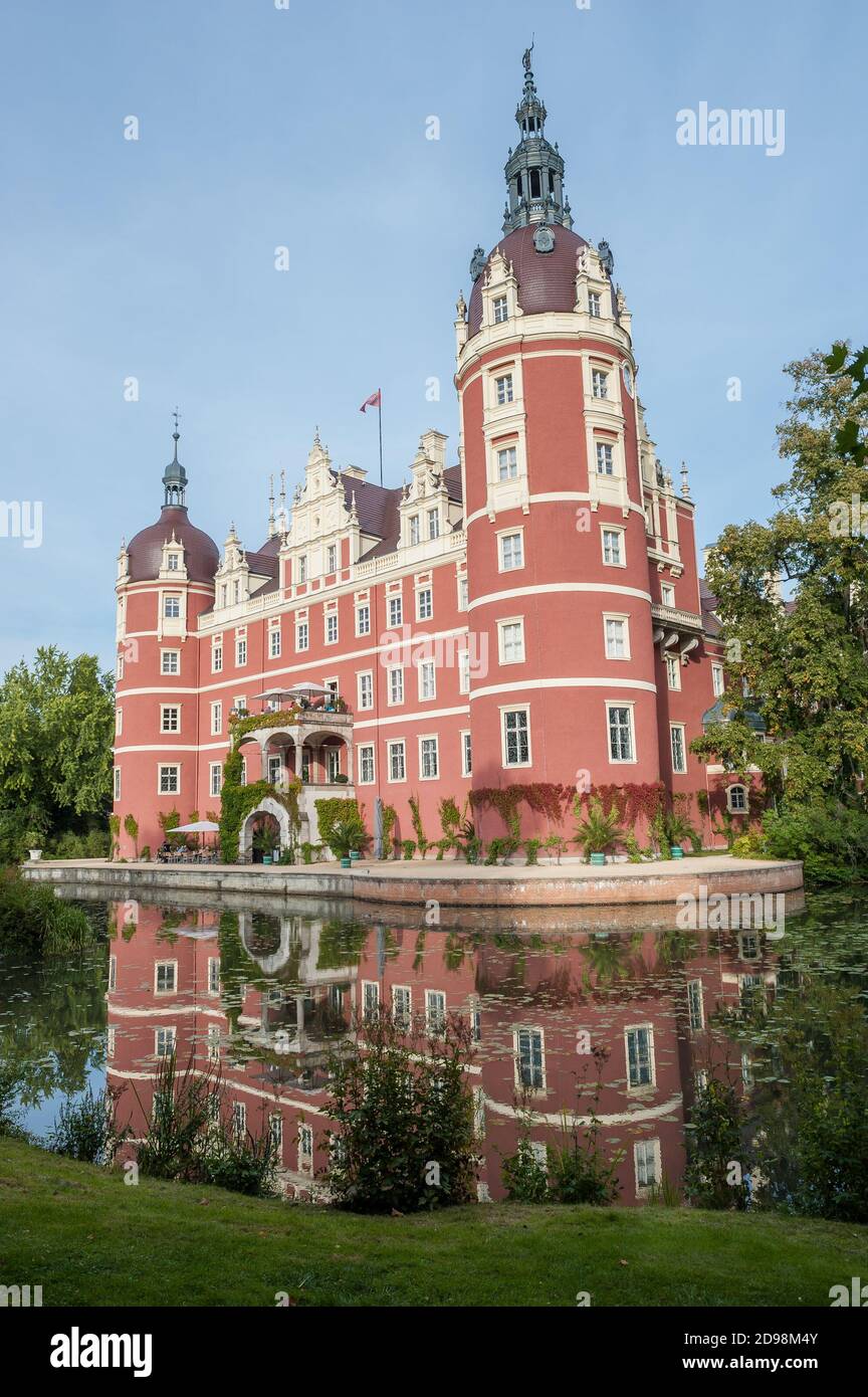 Muskau palace, Muskau Park, Upper Lusatia, Germany Stock Photo - Alamy
