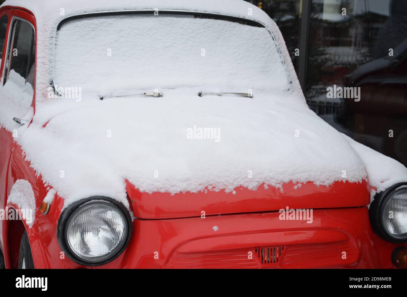 American Classic Car Snow High Resolution Stock Photography and Images ...