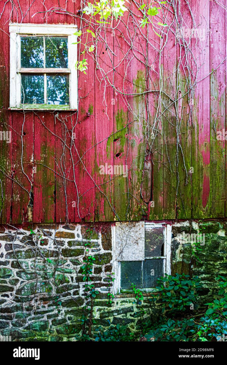 Barn Wall with stone foundation and windows Stock Photo - Alamy