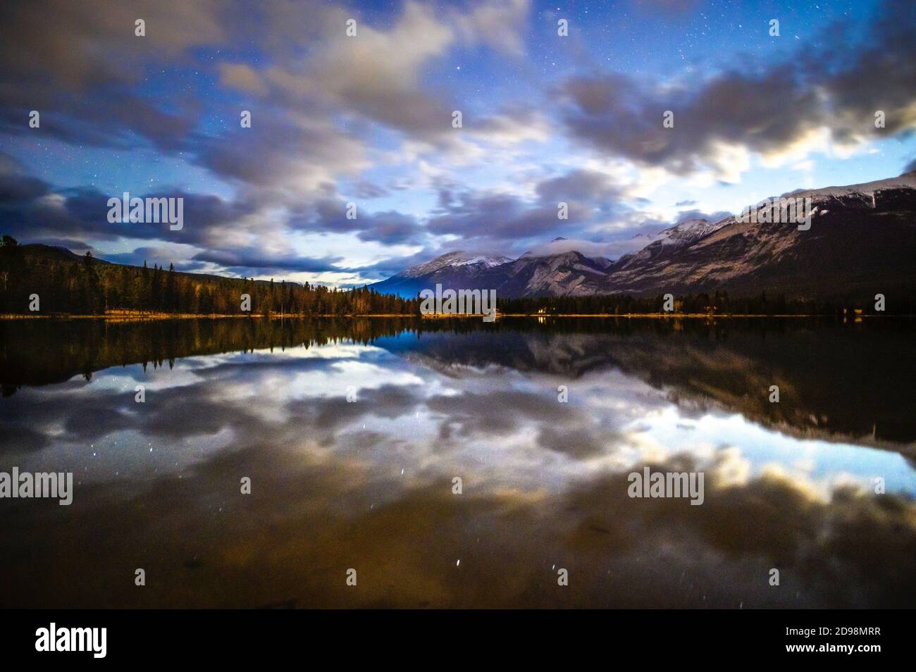 Night sky reflection hi-res stock photography and images - Alamy