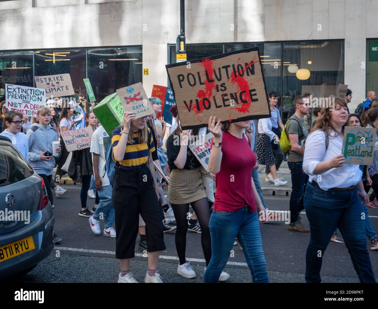 Climate protests hi-res stock photography and images - Alamy