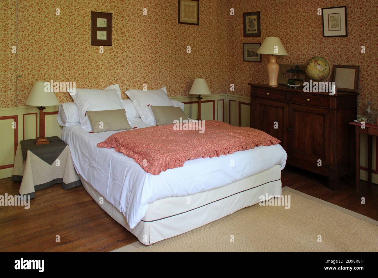 Maison A Chartres High Resolution Stock Photography and Images - Alamy