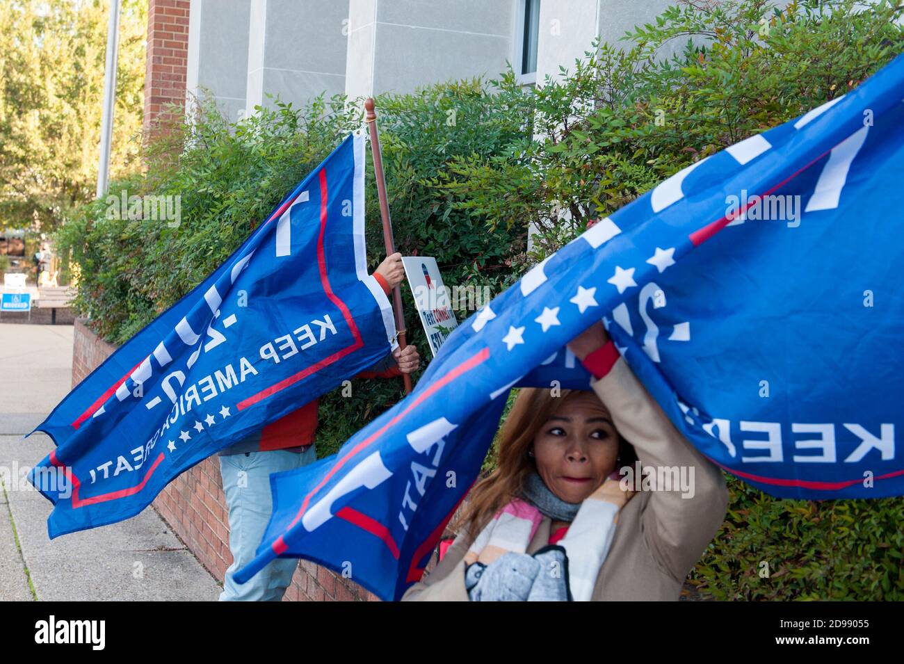 Straightening flag hi-res stock photography and images - Alamy