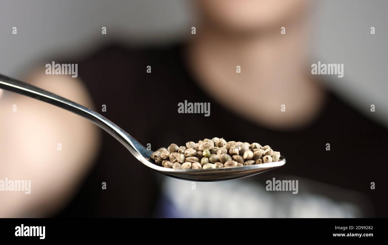 Spoon full cannabis seeds hi-res stock photography and images - Alamy