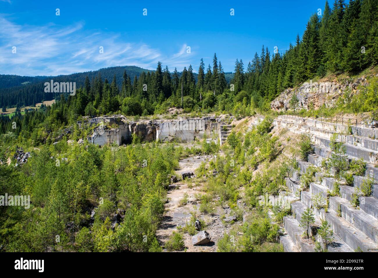 Travertine quarry hi-res stock photography and images - Alamy