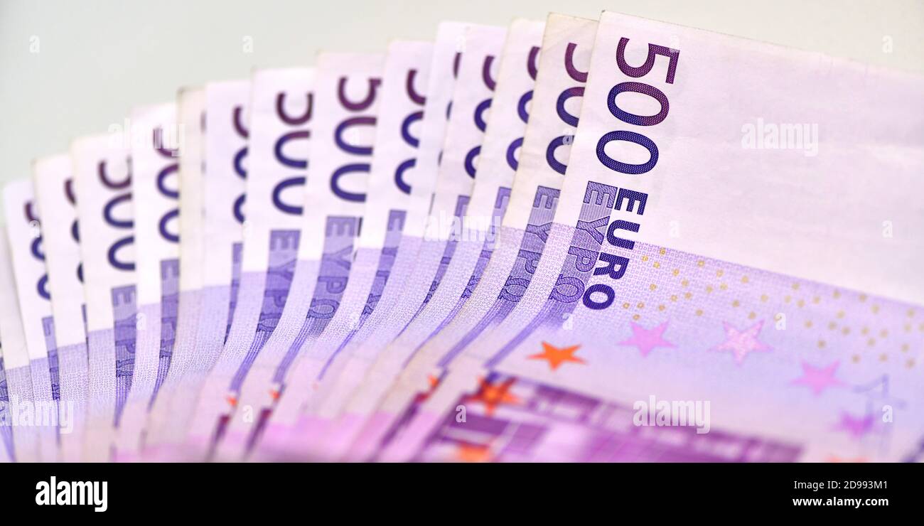 Stack of 500 Euro banknotes. European currency money banknotes isolated ...
