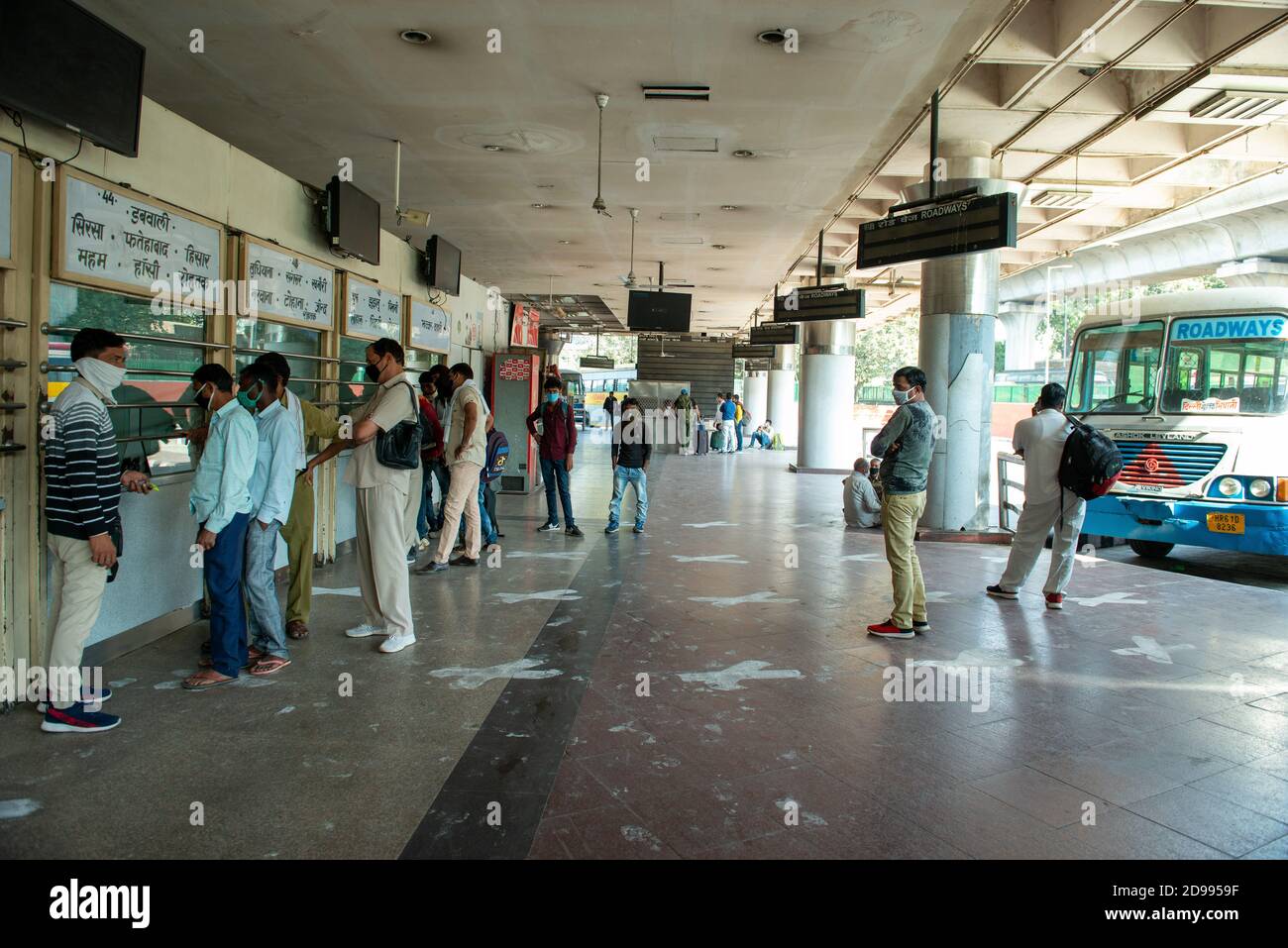 Inter state bus services hi-res stock photography and images - Alamy