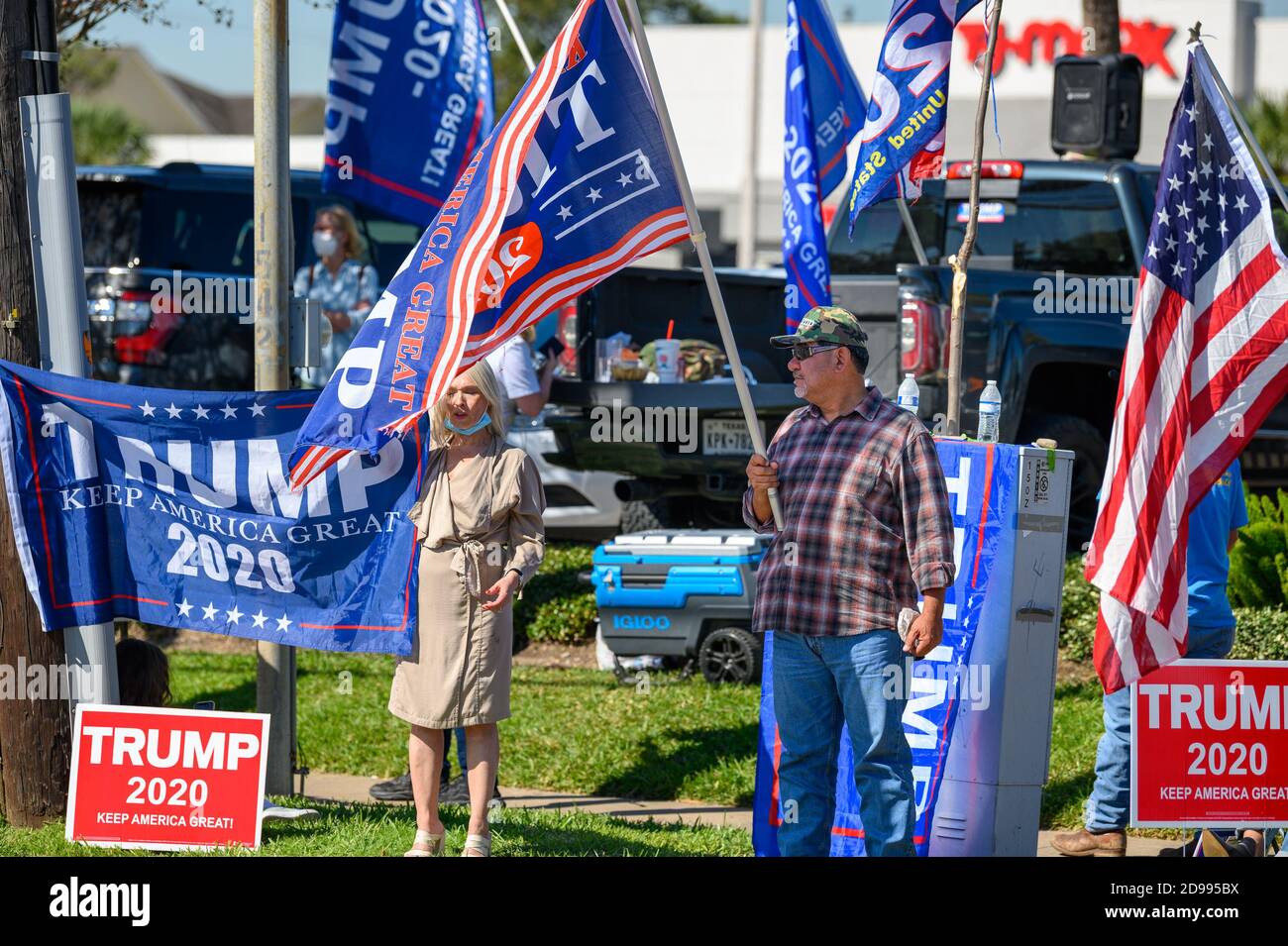Trump supporter flag hi-res stock photography and images - Alamy