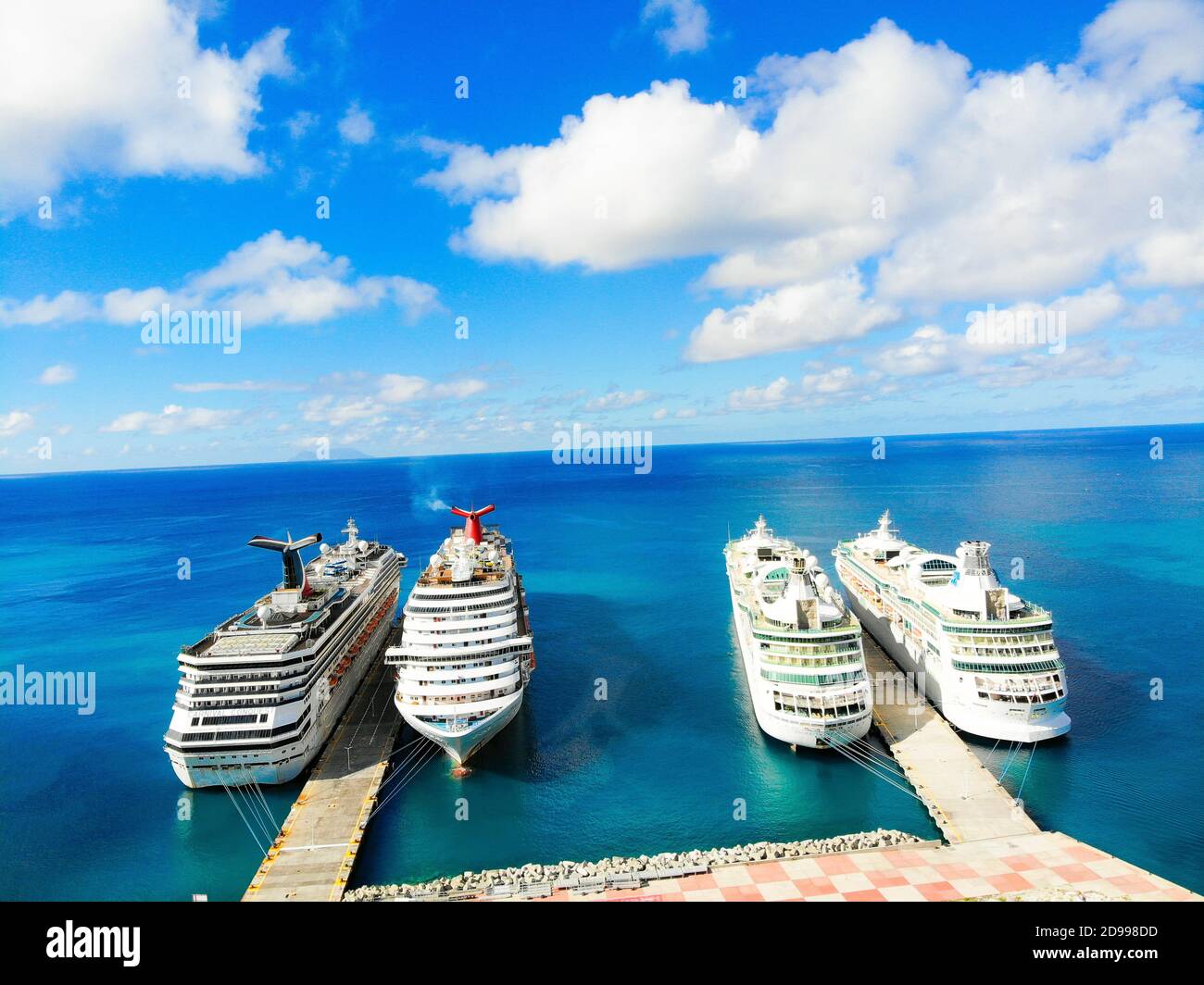 Aerial view of cruise ship docking on the Caribbean island of St ...