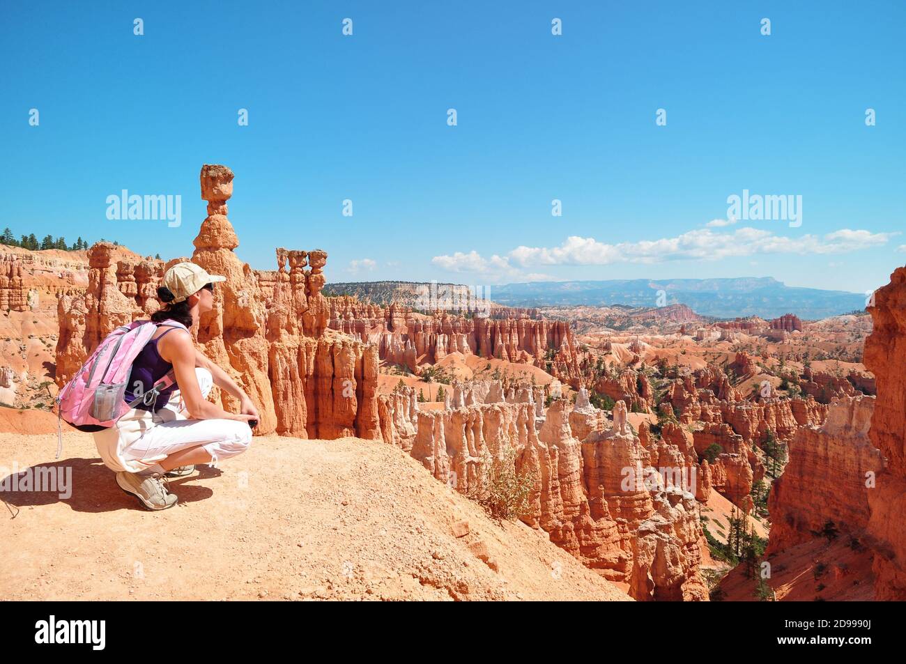 girl look out on the Bryce Canyon Stock Photo - Alamy
