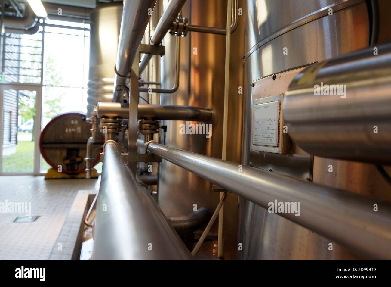 Moderne brauerei hi-res stock photography and images - Alamy