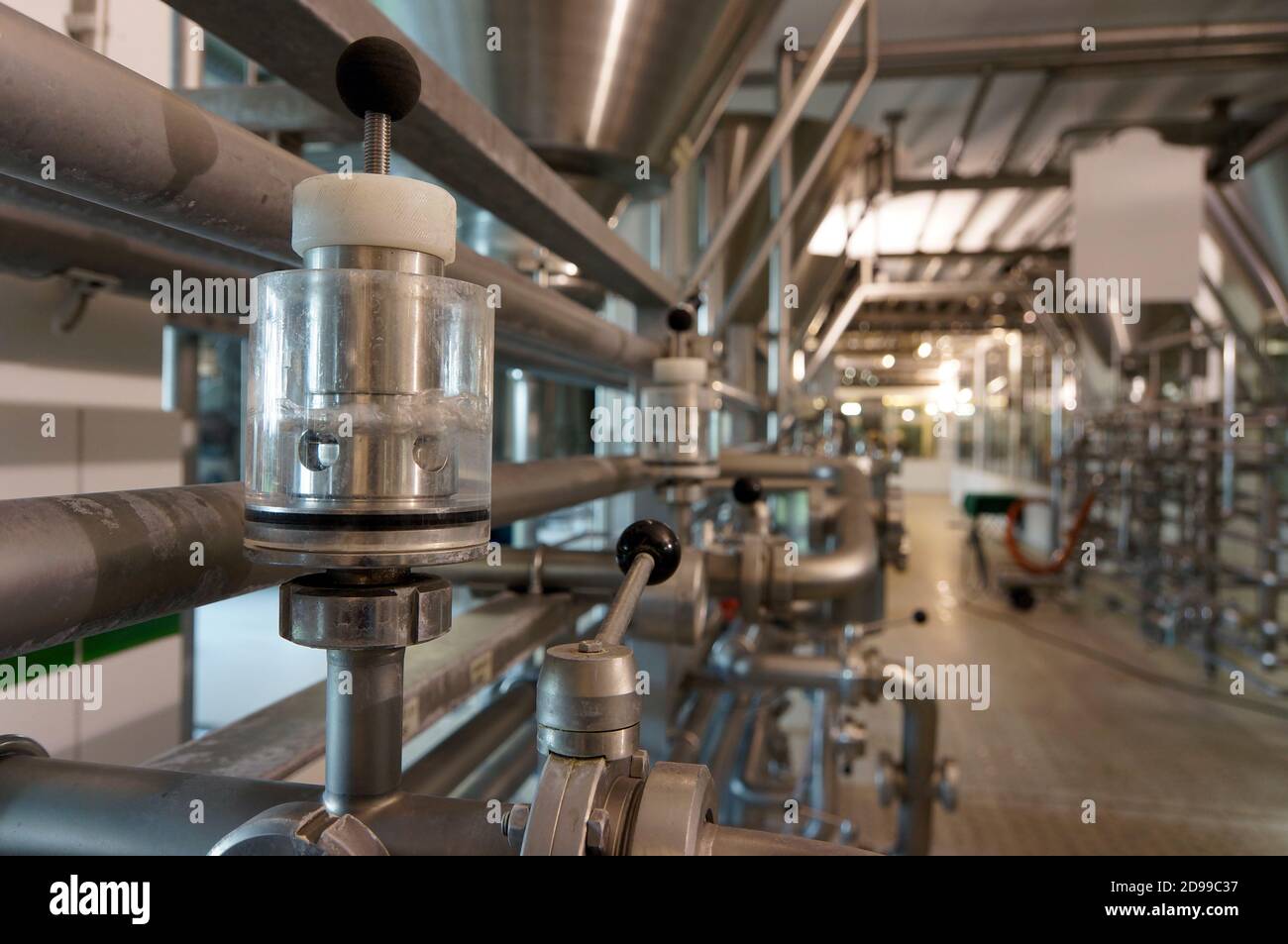 Moderne brauerei hi-res stock photography and images - Alamy