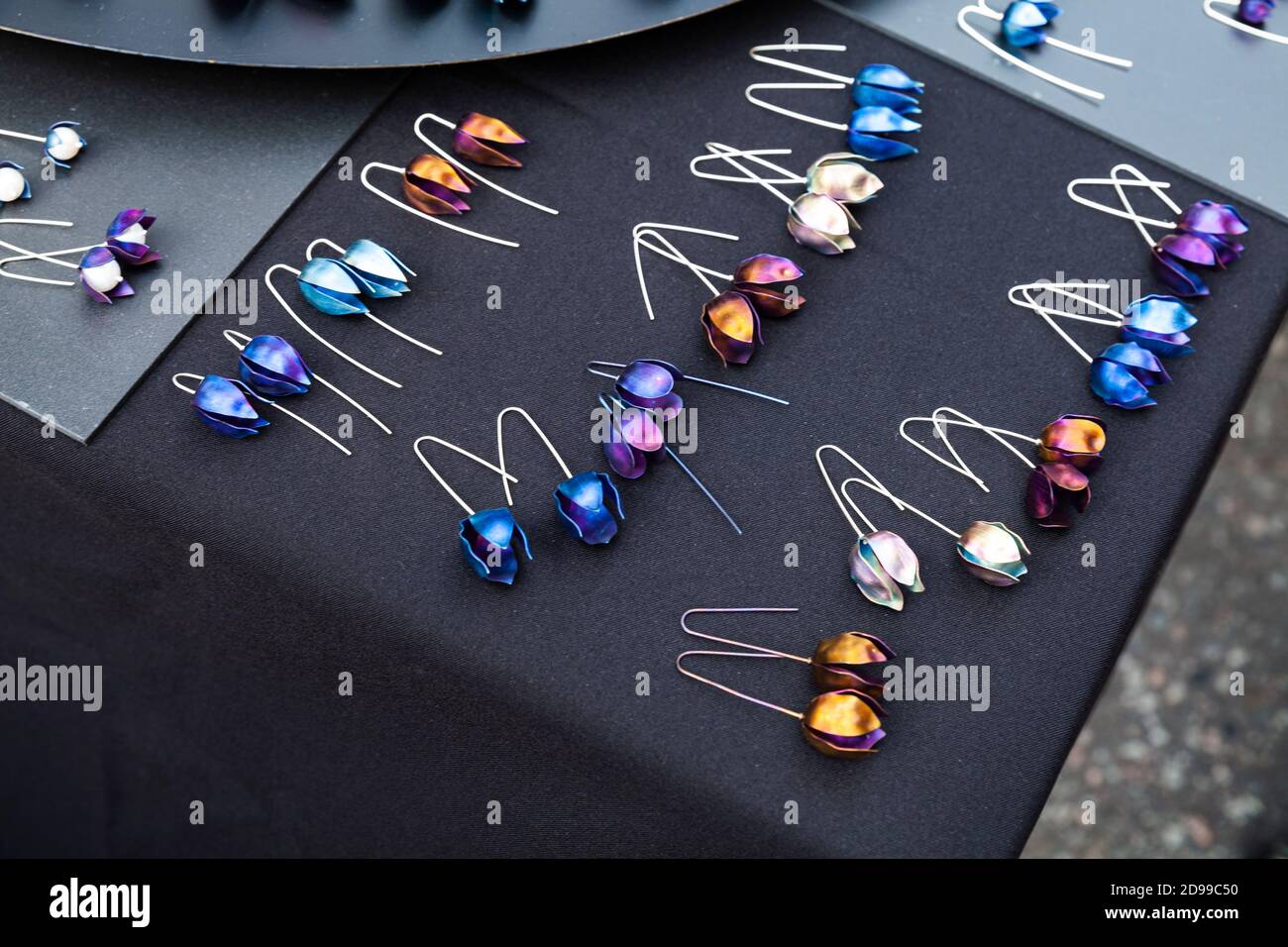 Titanium texture hi-res stock photography and images - Alamy