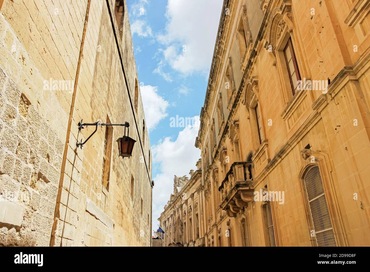 limestone architecture at old town Mdina in Malta Stock Photo - Alamy