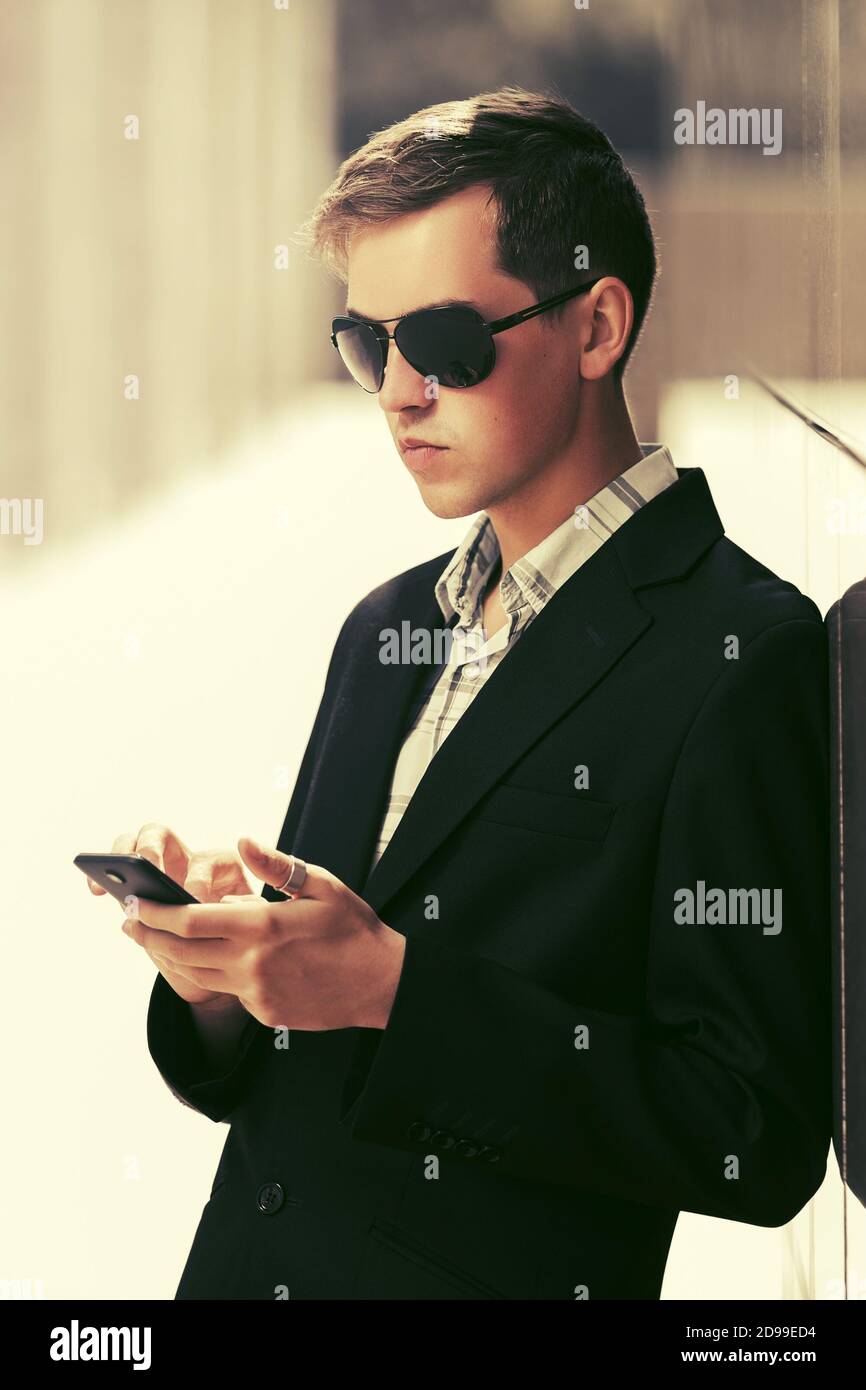 Blazer man hi-res stock photography and images - Alamy