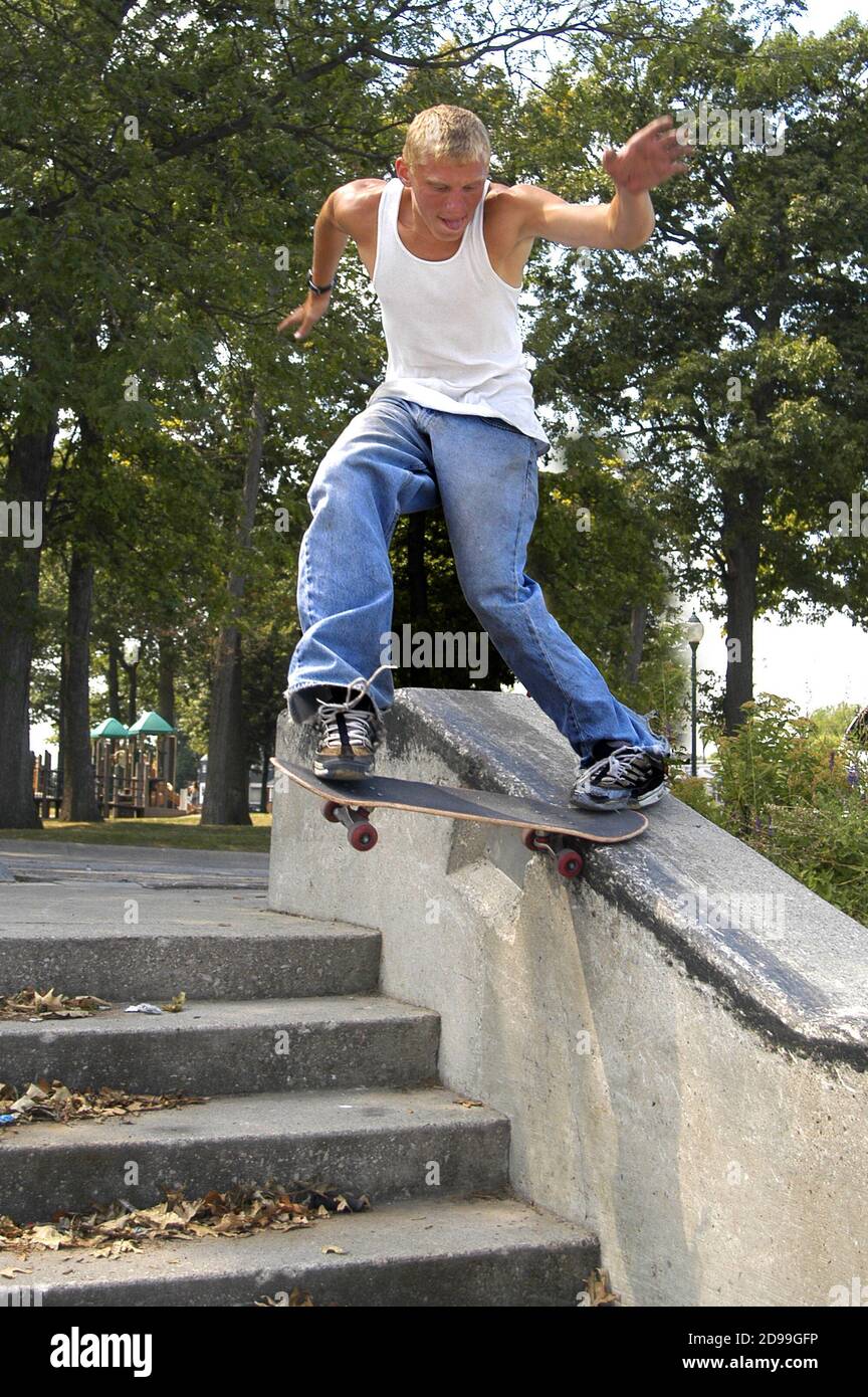 Extreme board hi-res stock photography and images - Alamy