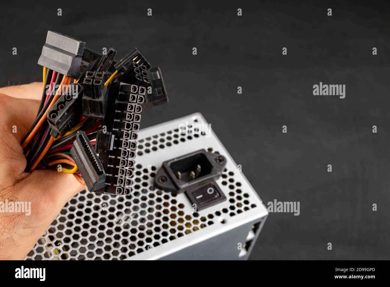 Hand held plugs for powering PC components. Components of the computer ...