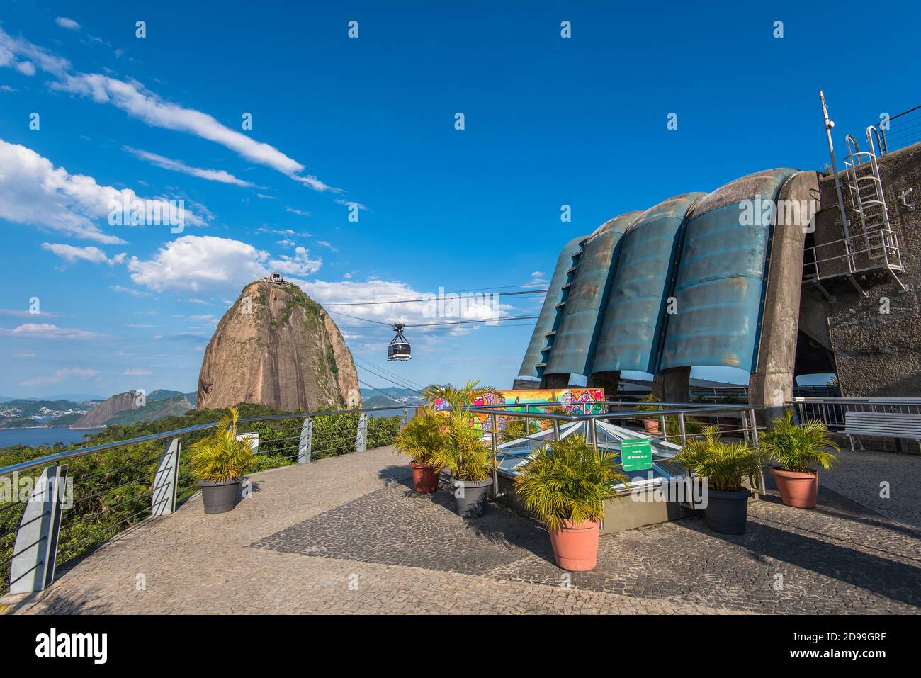 Beautiful view to the Sugarloaf Mountain from Urca Hill cable car ...