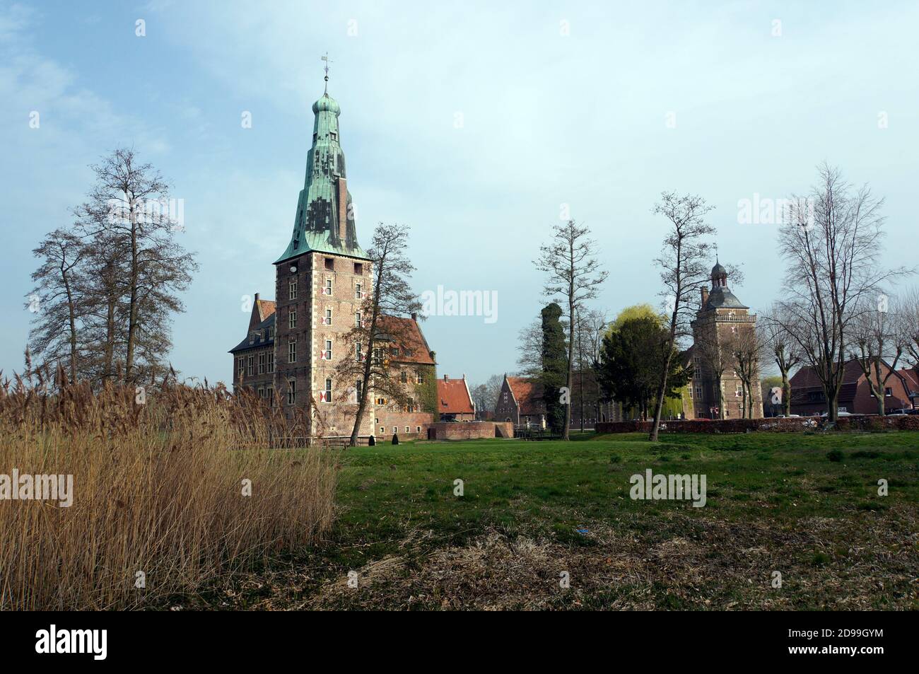 Wasserschloss Raesfeld, Nordrhein-Westfalen, Deutschland Stock Photo ...