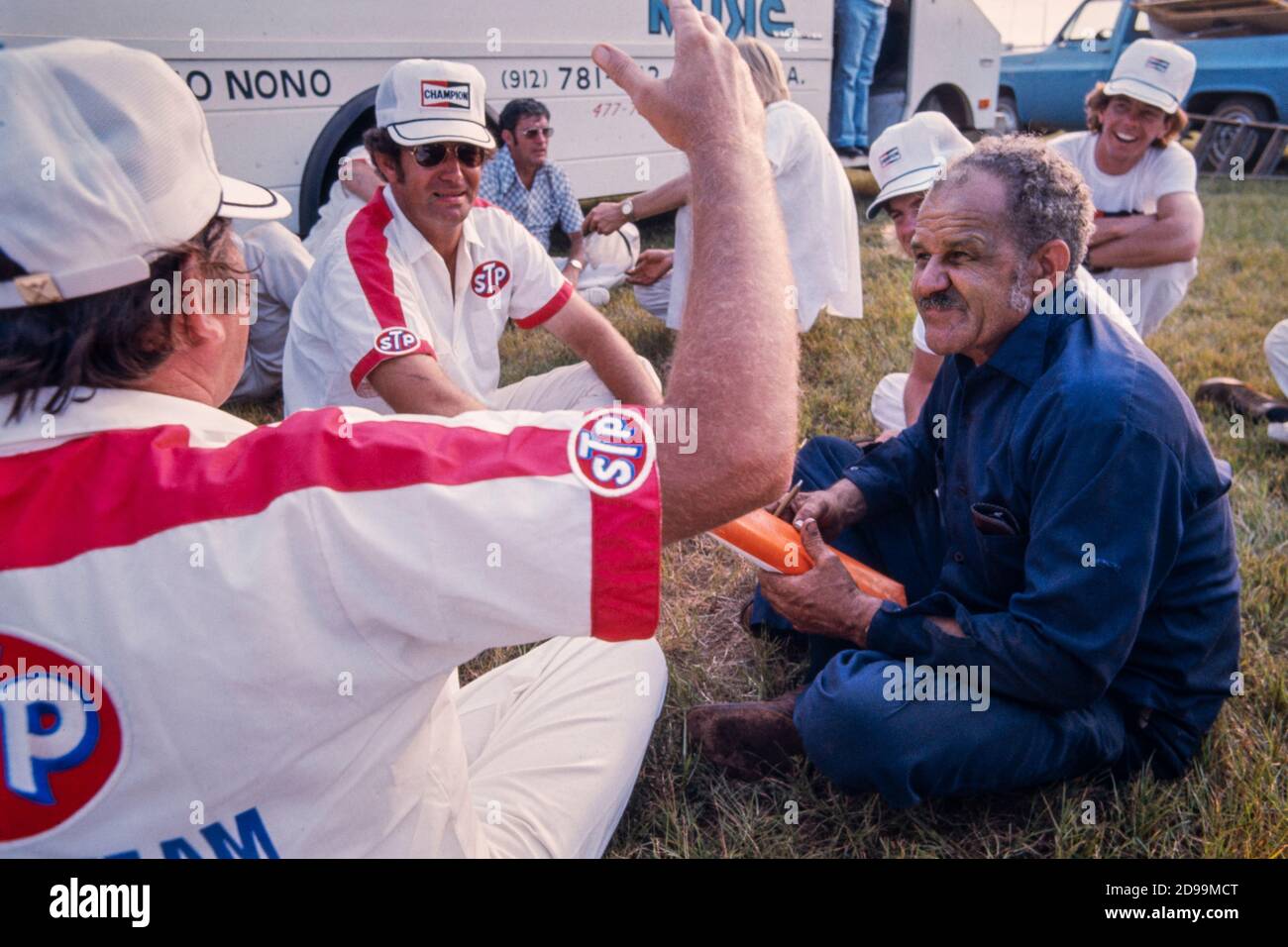 1977 grand national hi-res stock photography and images - Alamy
