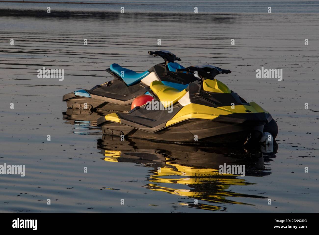 Motorized craft hi-res stock photography and images - Alamy