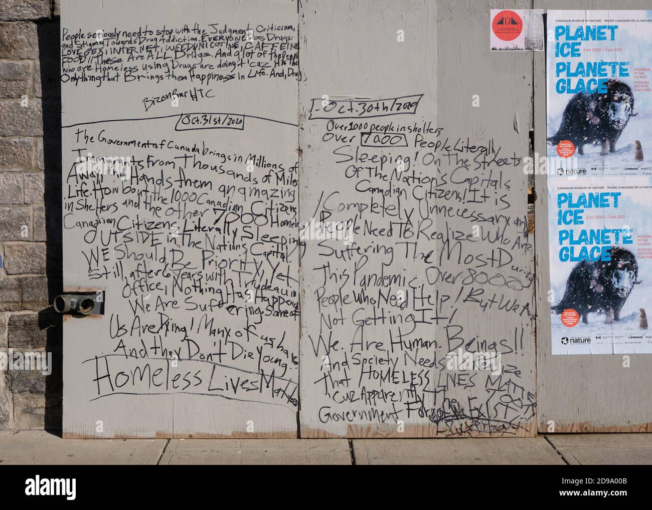 Homelessness canada hi-res stock photography and images - Alamy