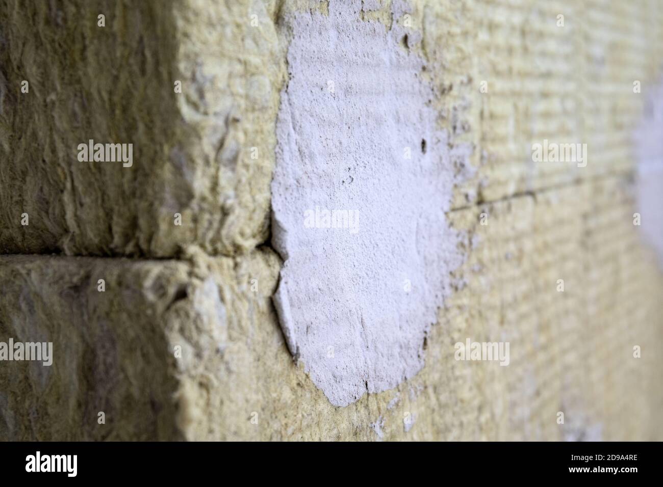 Rock wool. Building insulation, repair and renovation. Plastering and ...