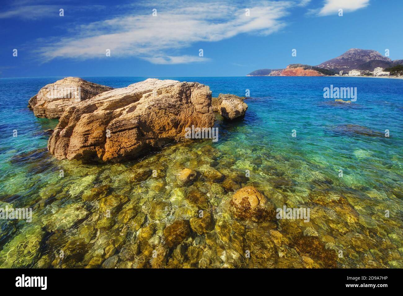 Wide angle sky relaxing sea hi-res stock photography and images - Alamy
