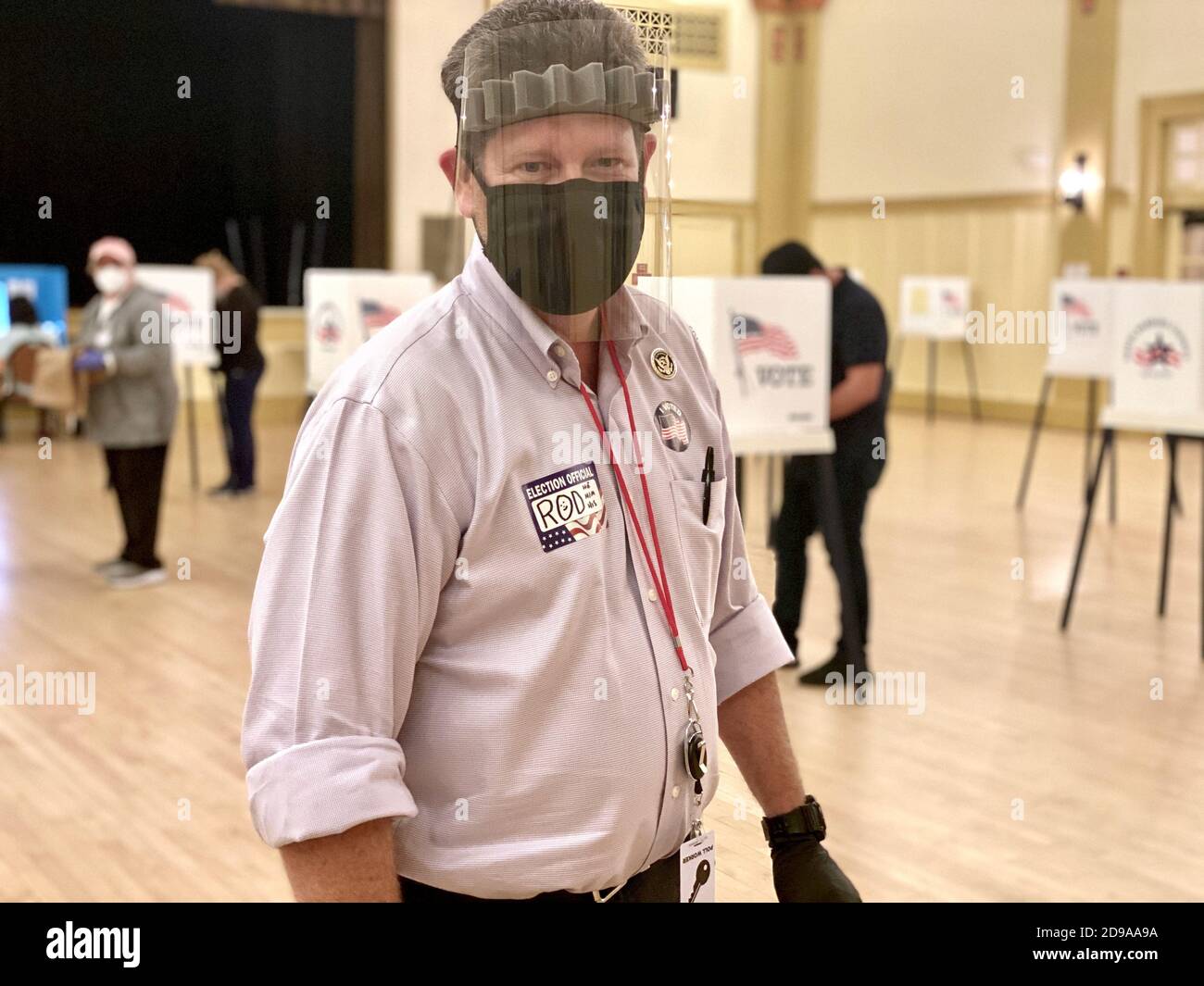 Santa Barbara, California, USA. 3rd Nov, 2020. First time Poll Worker ...