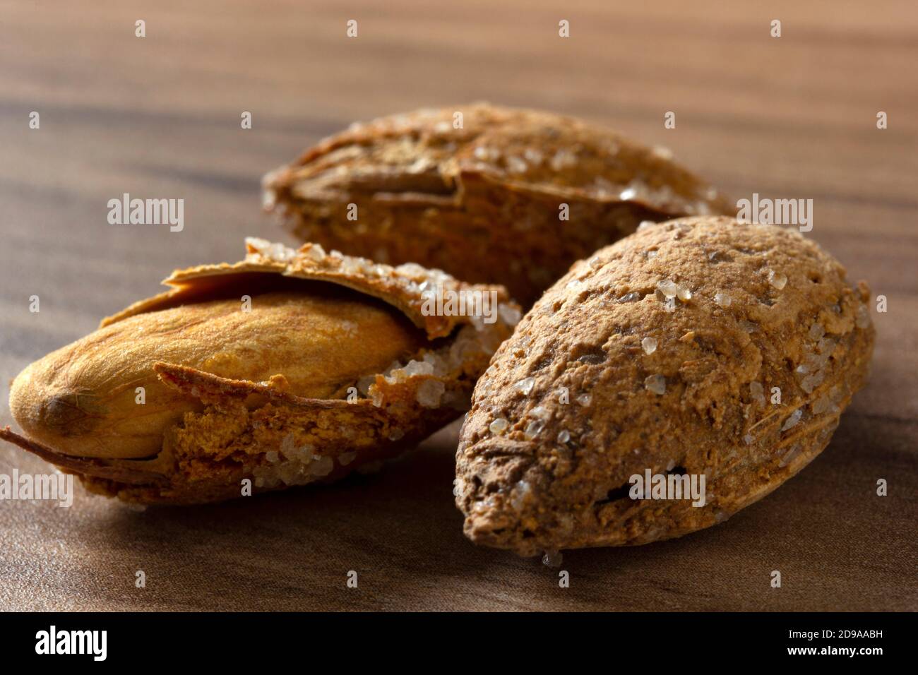 roasted, shelled and salted almonds Stock Photo - Alamy