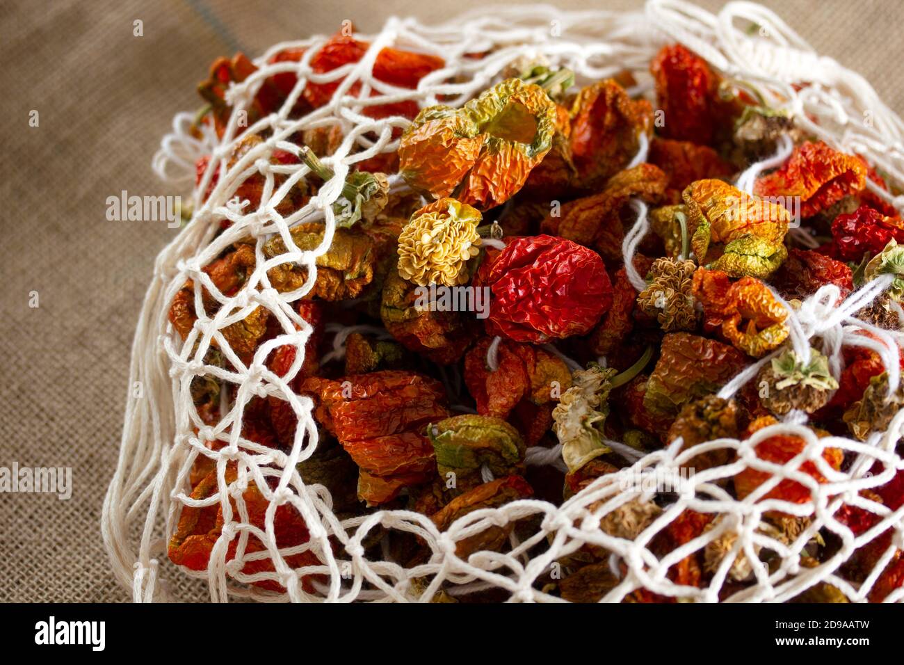 Packing red peppers hi-res stock photography and images - Alamy