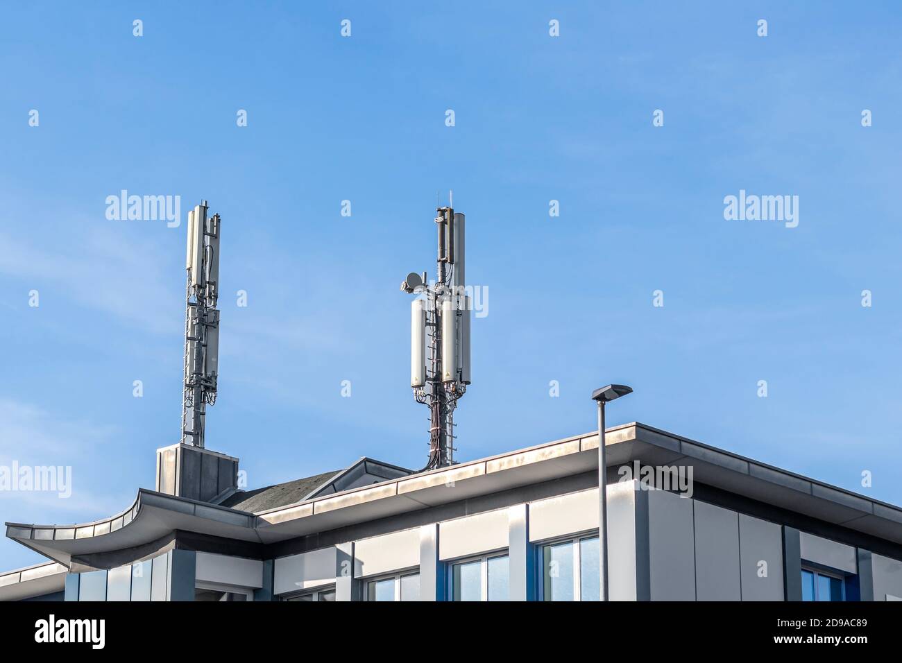 Cellular network location hi-res stock photography and images - Alamy