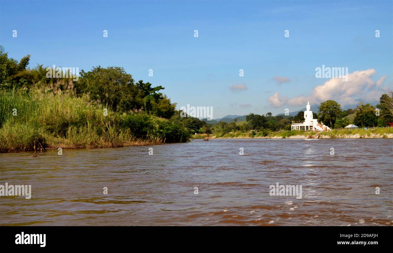 Chiang Rai, Thailand - Buddha by the Mae Kok River Stock Photo - Alamy
