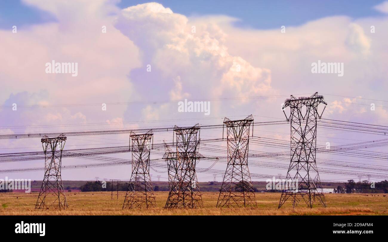 Electric pylon south africa hi-res stock photography and images - Alamy