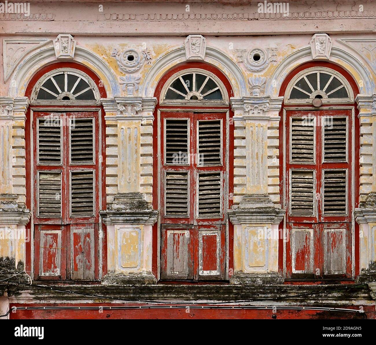 Peranakan style architecture singapore hi-res stock photography and ...