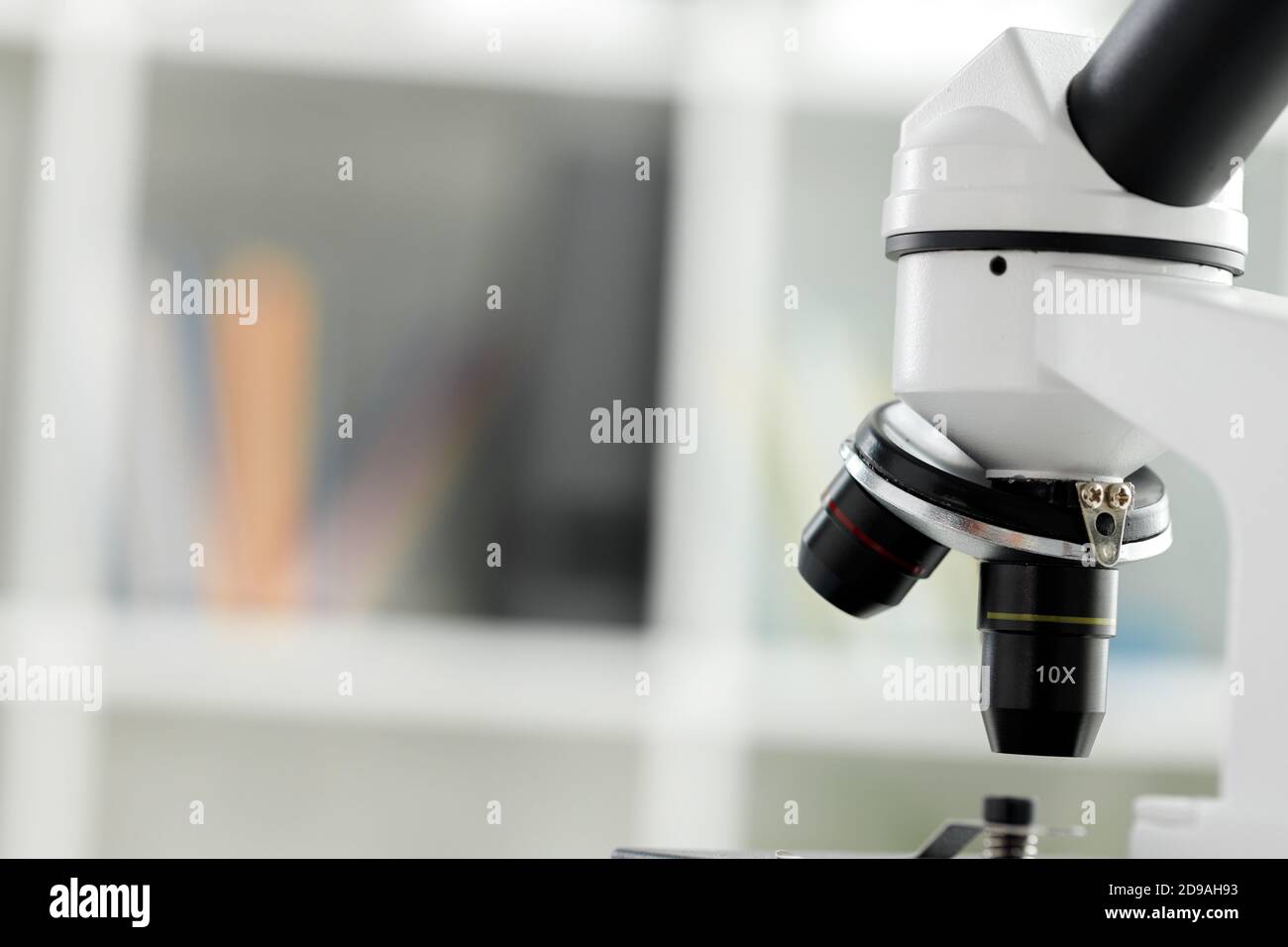 Microscopy metal hi-res stock photography and images - Alamy