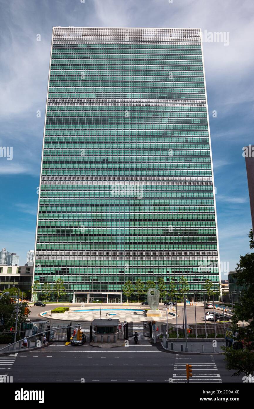 United Nations Building in New York is the headquarters of the United ...