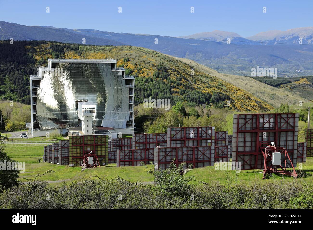Font-Romeu-Odeillo-Via (south of France): the Odeillo solar furnace in ...
