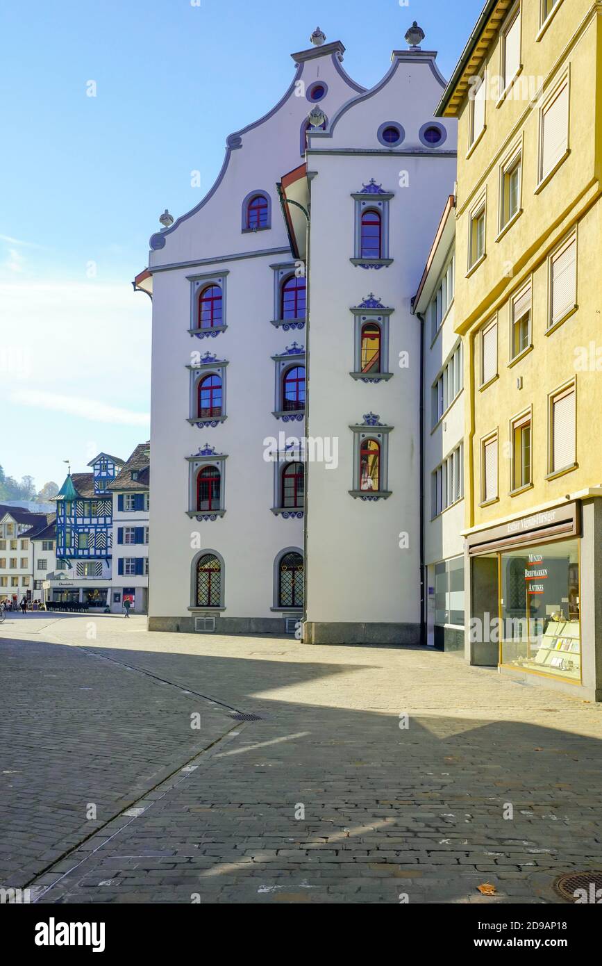 Old swiss architecture hi-res stock photography and images - Alamy