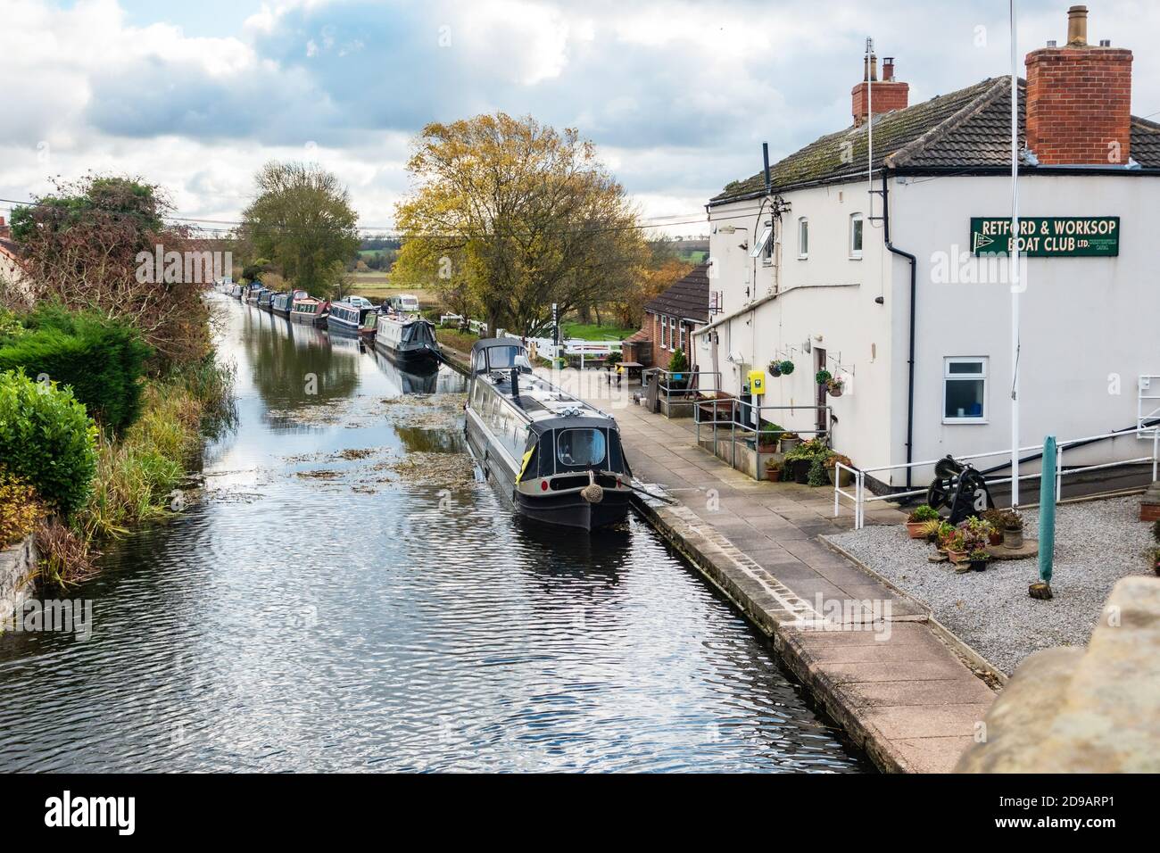 Private members boat club on the Chesterfield Canal near Retford Stock ...