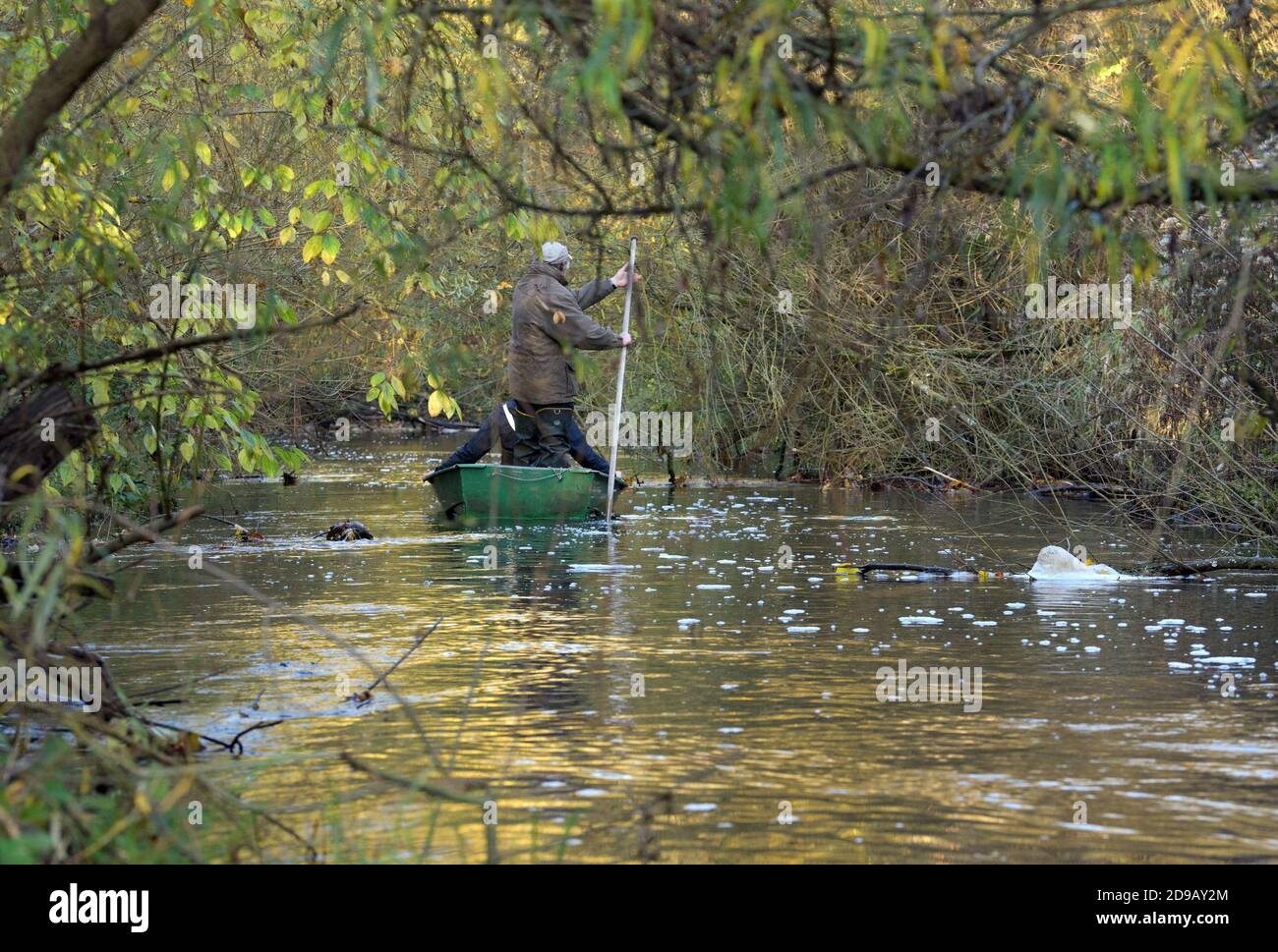 Fish catchment area hi-res stock photography and images - Alamy